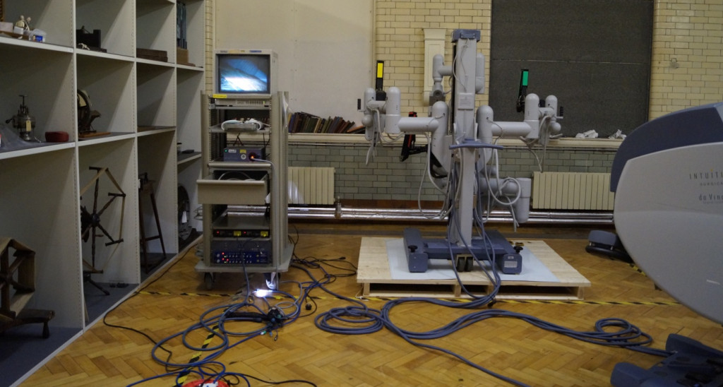 Robot Surgery - the da Vinci Robot - Science Museum Blog