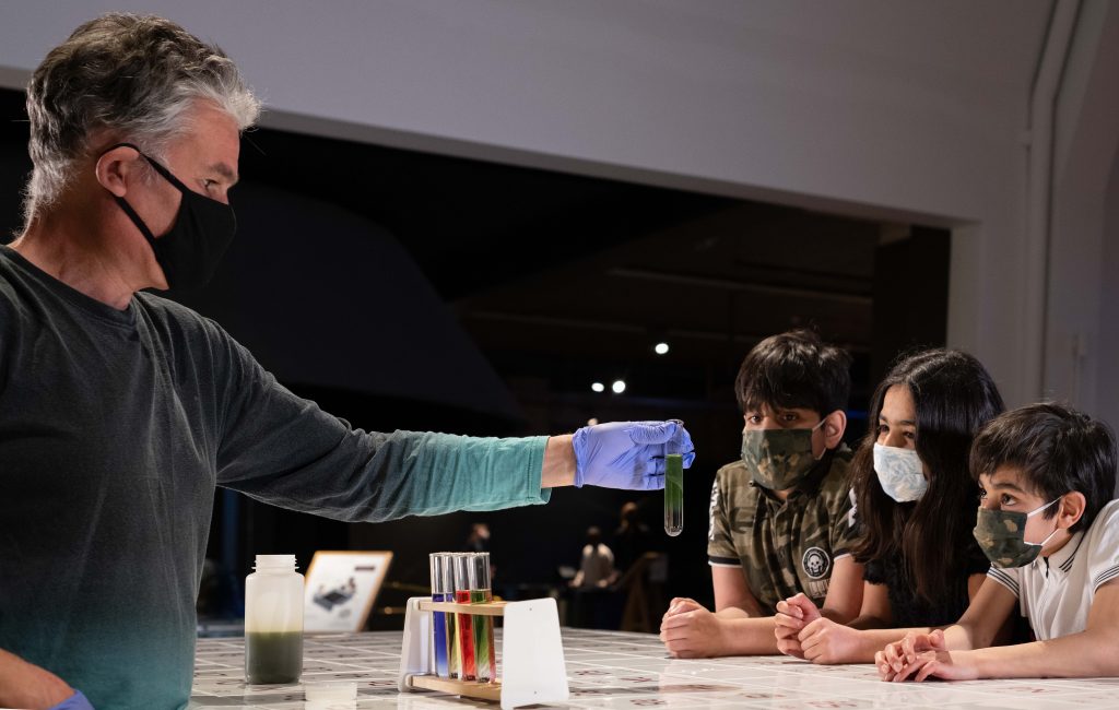 The Chemistry Tour - Science Museum Blog